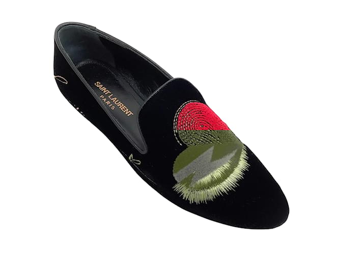 Saint Laurent Black Velvet Amor Heart Smoking Shoes ref.950790 - Joli ...