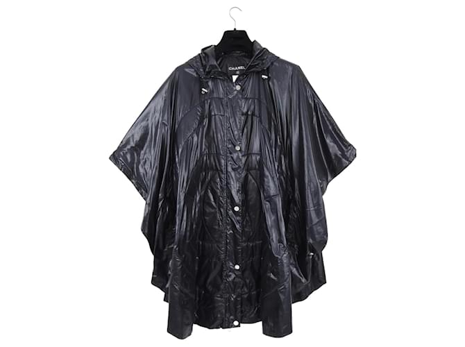 Chanel Giant CC Logo Black Trench Poncho Coat ref.961961 - Joli Closet