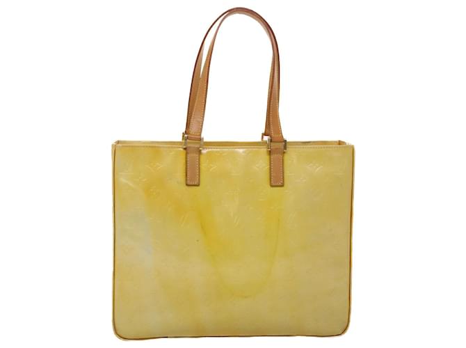 Louis Vuitton Columbus Yellow Patent leather ref.967928 - Joli Closet