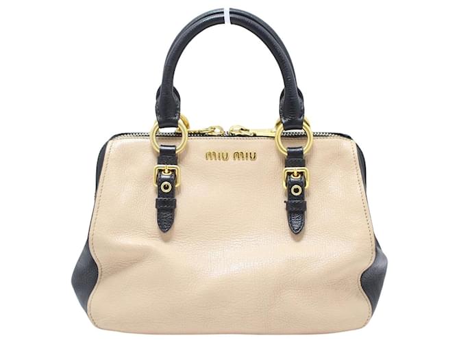 miu miu Multiple colors Leather ref.1004833 - Joli Closet