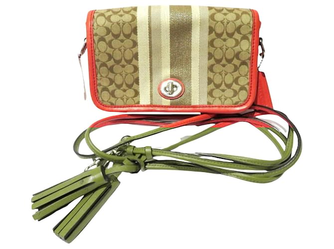 Coach Signature Brown Cloth ref.973989 - Joli Closet