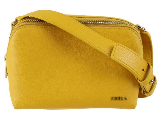Furla Yellow Leather ref.1028680 - Joli Closet