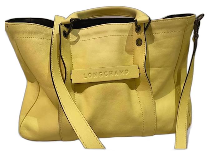 LONGCHAMP 3D L Yellow Fur ref.1034896 - Joli Closet