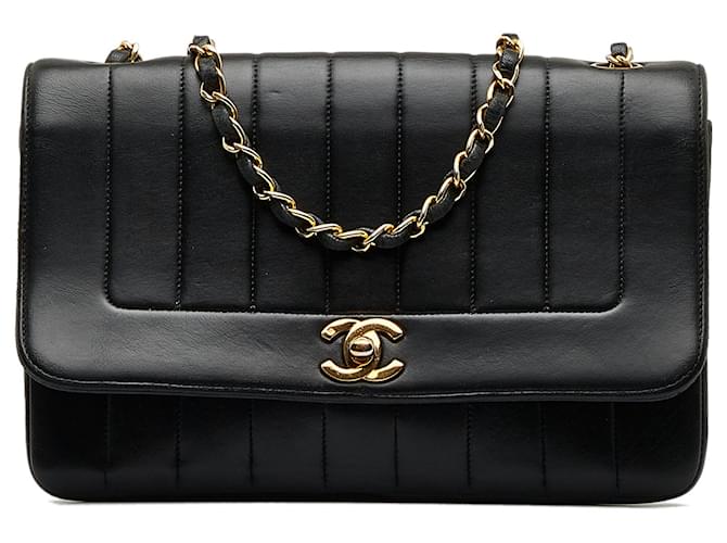 Chanel Black Lambskin Vertical Border Flap Leather ref.1045982 - Joli ...
