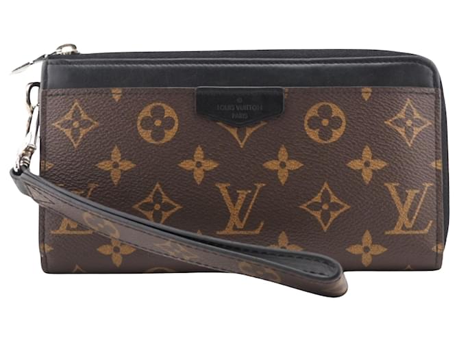 Louis Vuitton Zippy Dragonne Brown Cloth Ref 1083672 Joli Closet