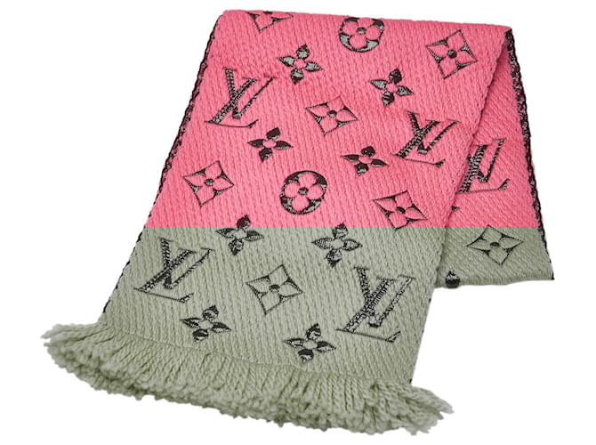Louis Vuitton Pink Logomania Wool Shine Scarf Cloth ref.1100689 - Joli ...