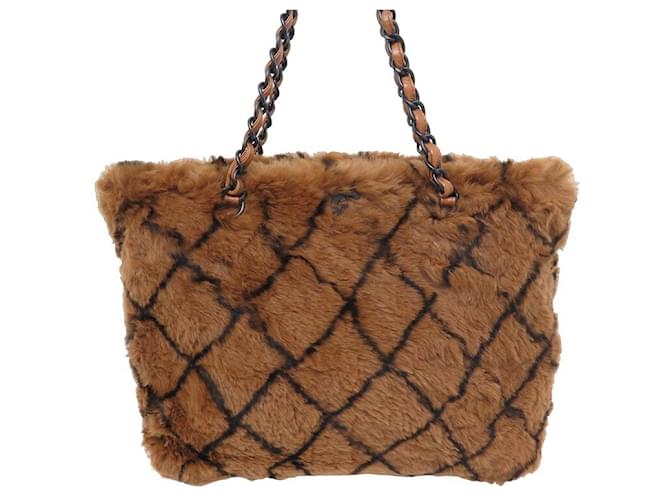 NEW CHANEL SHOPPING HANDBAG IN RABBIT FUR QUILTED PATTERN FUR HANDBAG ...
