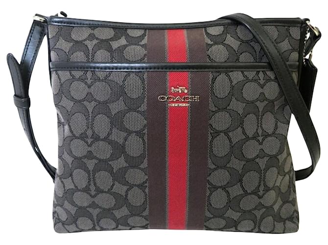 Coach Grey Cloth ref.1130334 - Joli Closet
