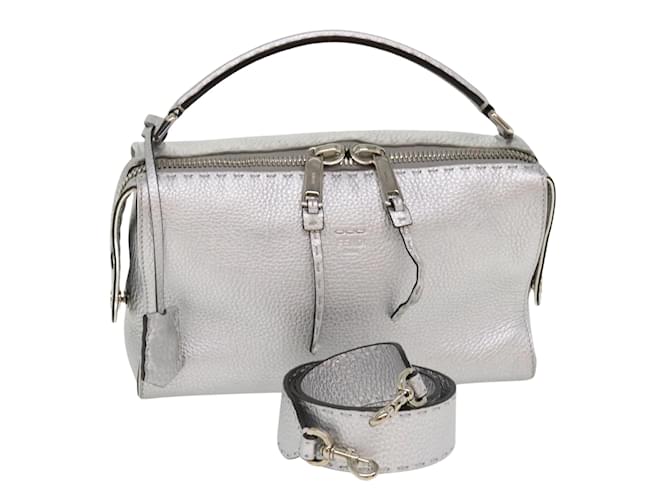 Fendi Selleria Silvery Leather ref.1144933 - Joli Closet