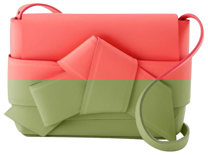 Acne Studios Musubi Pink Leather ref.1156540 - Joli Closet