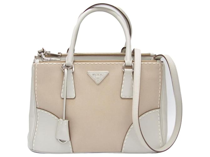 Prada Canapa Beige Cloth ref.1200230 - Joli Closet