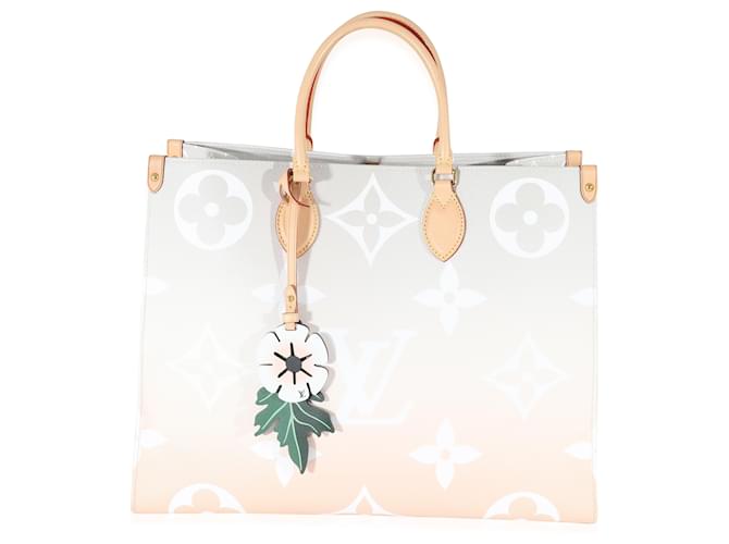 Louis Vuitton Brume Monogram Giant By The Pool Onthego GM Brown Beige ...