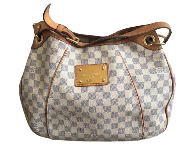 Louis Vuitton Galliera White Leather ref.1234512 - Joli Closet