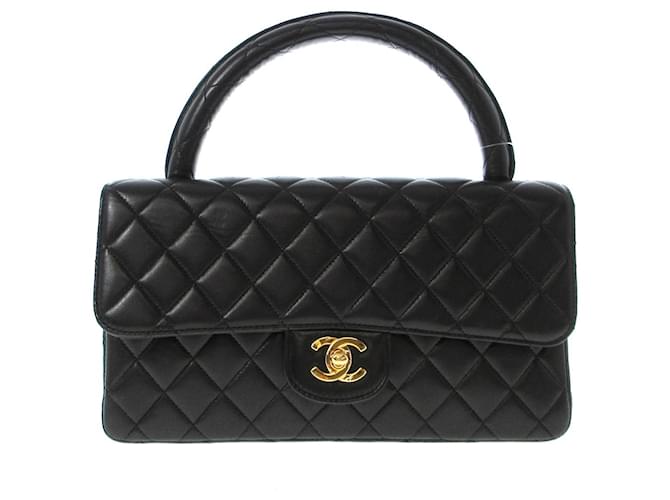 Timeless Chanel Matrasse Black Leather ref.1240477 - Joli Closet