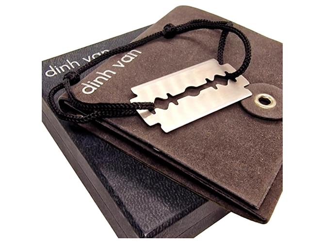 Dinh Van Razor blade Silvery White gold ref.1256949 - Joli Closet