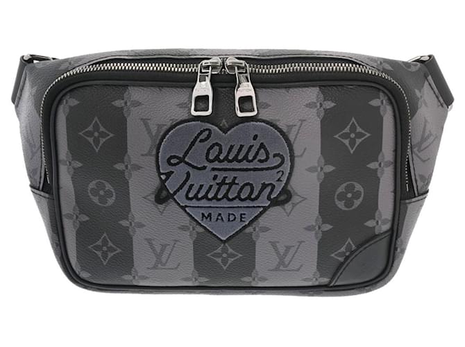 Louis Vuitton Nigo Black Cloth ref.1261833 - Joli Closet