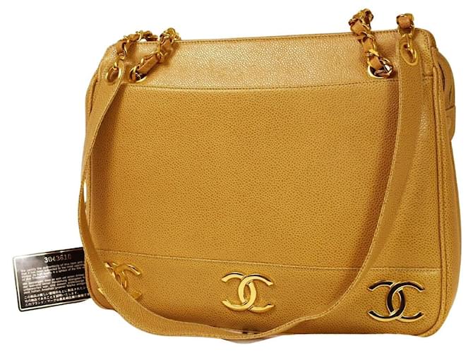 Chanel Triple coco Beige Leather ref.1265168 - Joli Closet