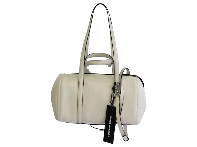 Marc Jacobs Tag Bowlet Black Leather ref.1267182 - Joli Closet