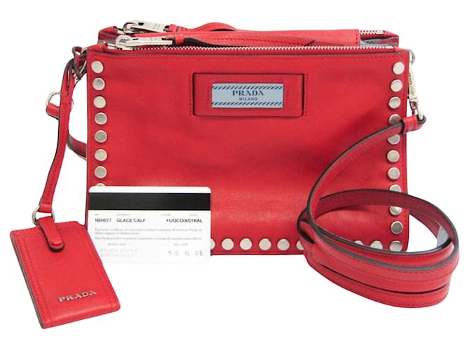 Prada Etiquette Red Leather ref.1276463 - Joli Closet