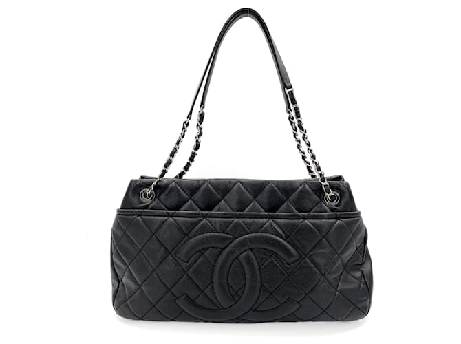 Classique Chanel Sac Cabas Bandoulière Matelassè Cuir Caviar Noir ref ...