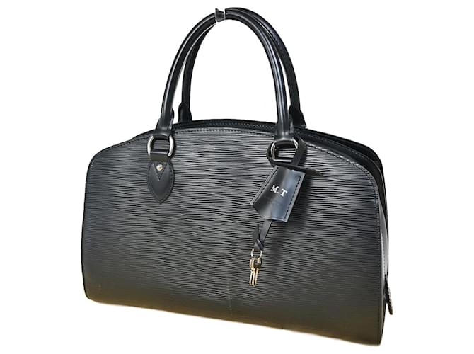 Louis Vuitton Pont Neuf Black Leather ref.1320018 - Joli Closet
