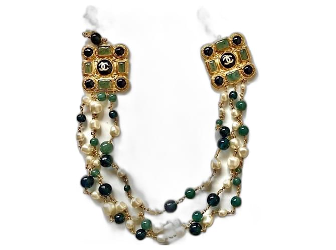 Chanel Necklaces Dark green Glass ref.1379776 - Joli Closet