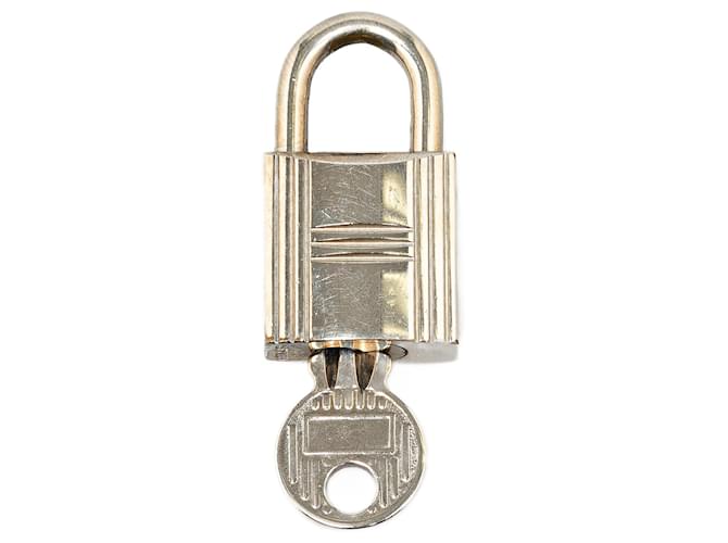 Hermès Silver Cadena Lock and Key Silvery Metal Platinum ref.1382019 ...
