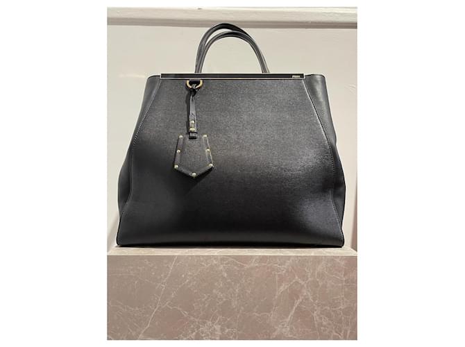FENDI Handbags T. leather Black ref.1404867 - Joli Closet