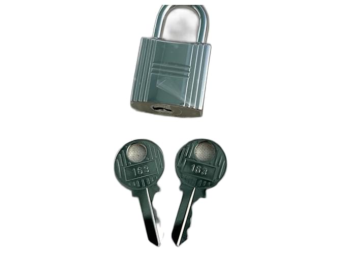 Brand new Hermès Kelly, Birkin padlock. Silver hardware Steel ref ...