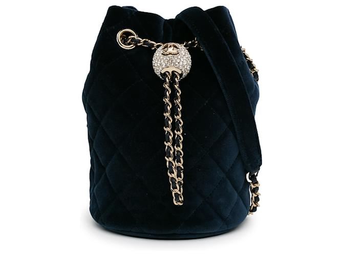 Blue Chanel Velvet Crystal Pearl Crush Bucket Bag Leather ref.1444284 - Joli Closet