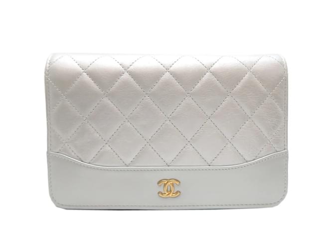 Chanel Seal Matelasse Chain Wallet Shoulder Bag Silvery Leather ref ...