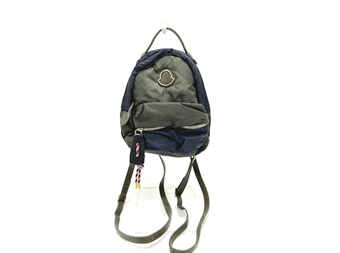 Moncler Navy Backpack Navy blue ref.1454896 - Joli Closet