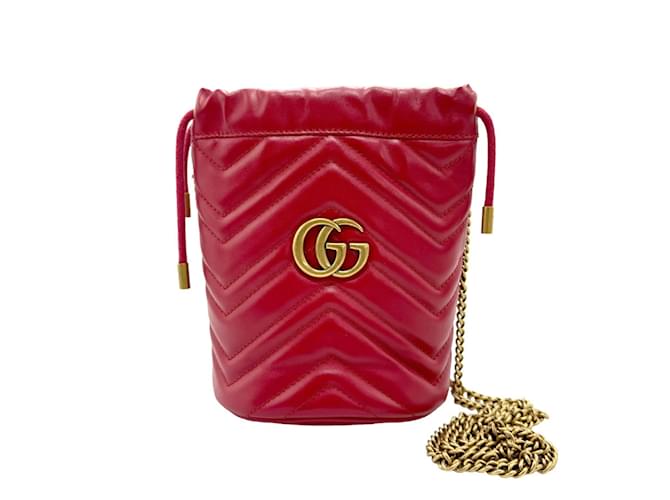 Gucci GG Marmont Leather Shoulder Bag Red ref.1467000 - Joli Closet