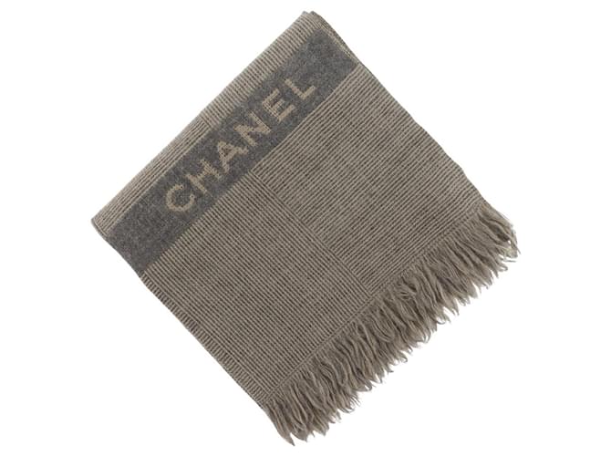 Chanel Wool Stole in Beige and Gray Brown ref.1574795 - Joli Closet