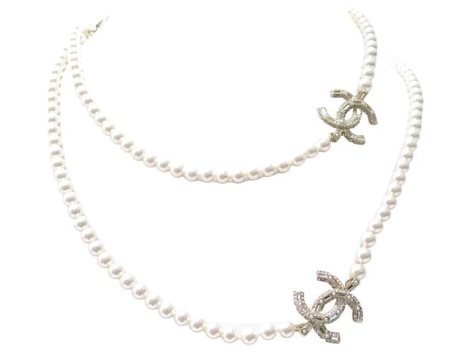 NINE CHANEL CC LOGO & PEARLS NECKLACE 114CM GOLD METAL Golden ref ...