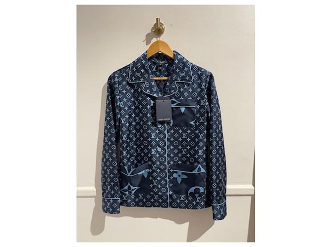 LOUIS VUITTON Tops T.FR 34 Silk Blue ref.1620241 - Joli Closet