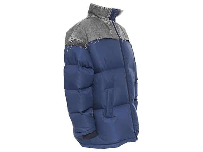 Balenciaga Pulled Khaki Toggle Wrap Coat Blue Nylon ref.1637600 - Joli ...