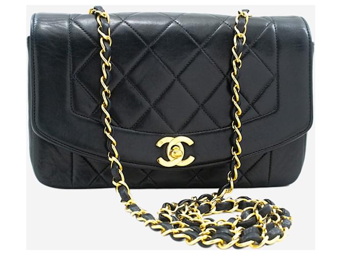 Chanel Petit sac à épaule Diana vintage noir de 1991 Cuir d'agneau ref ...