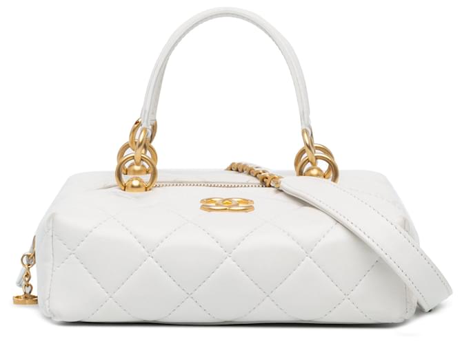 White Chanel Métiers d'Art CC Quilted Lambskin Box with Top Handle ...