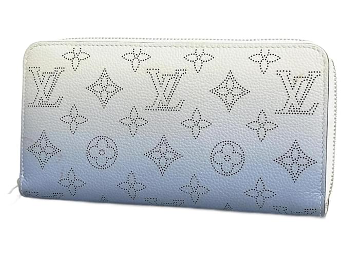 Louis Vuitton Mahina Zippy Long Wallet Blue ref.1728954 - Joli Closet