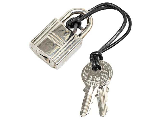 Silver Hermès Cadena Lock and Key Silvery ref.1730537 - Joli Closet