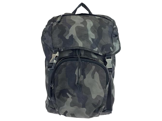 Prada Nylon Camouflage Logo Backpack Green Cloth ref.1734539 - Joli Closet