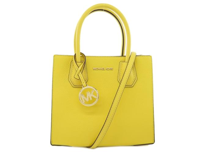 Michael Kors Mercer Yellow Leather ref.1841768 - Joli Closet