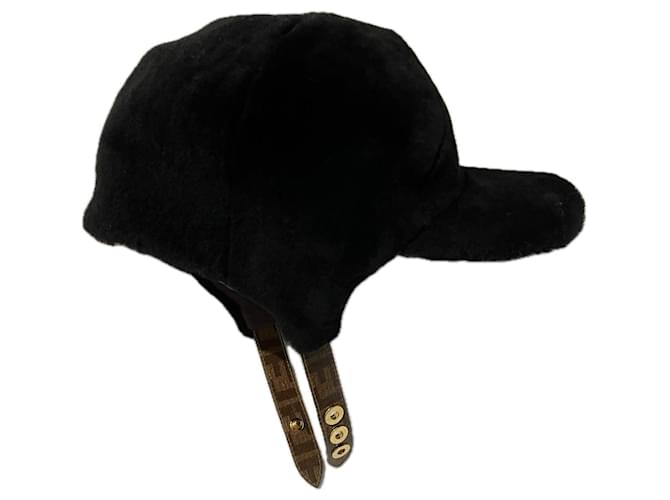 Fendi fur helmet Black ref.1851238 - Joli Closet