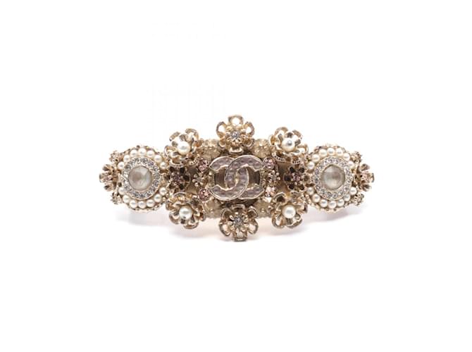Chanel Coco Mark Barrette White Golden Gold-plated ref.1857698 - Joli ...