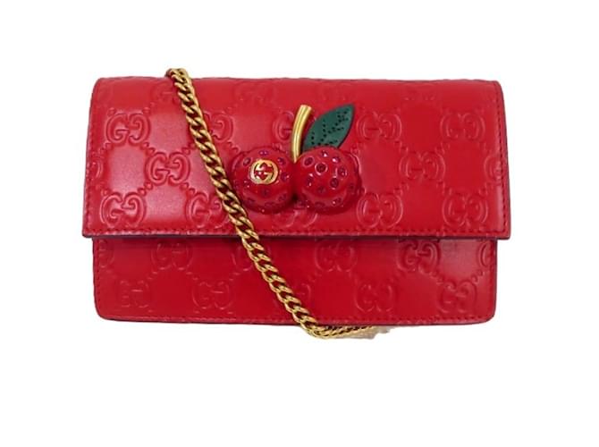 Gucci Shima 481291 Cherry Pouch Bag Red Leather ref.1870063 - Joli Closet