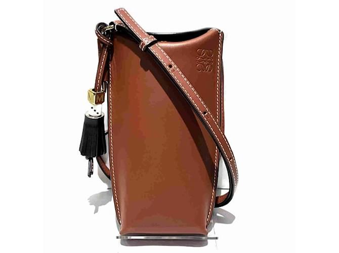 Loewe Gate Pocket Sacoche Bag Brown Leather ref.1872179 - Joli Closet
