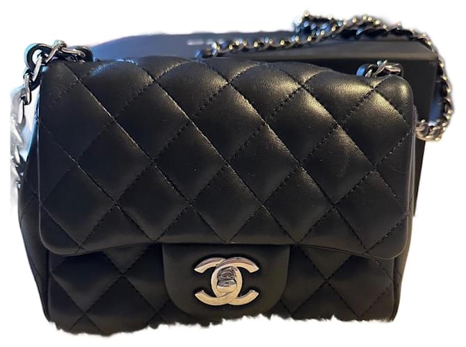 2.55 Chanel Timeless mini bag Black Lambskin ref.1883097 - Joli Closet