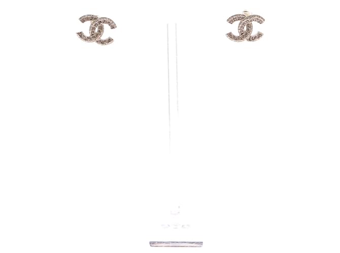 CHANEL Earrings T. Metal Golden ref.1886184 - Joli Closet