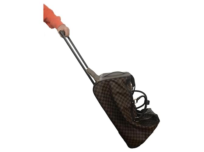 Louis Vuitton EOLE 60 CHECKERED Brown Leather ref.1900519 - Joli Closet